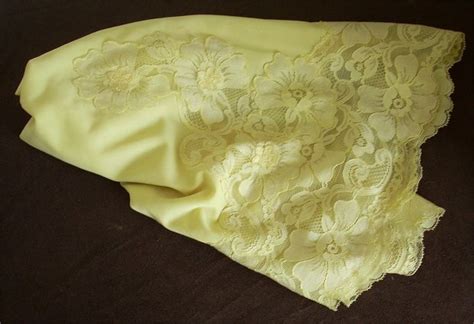 My Lacy Vintage Size Small Vanity Fair Half Slip Silkenlace