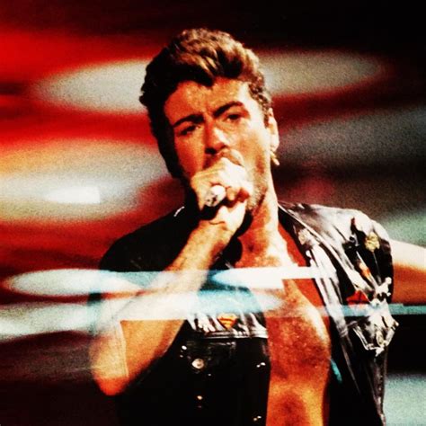 Pin De Marcelagm Em A George Michael Faith Tour 1988