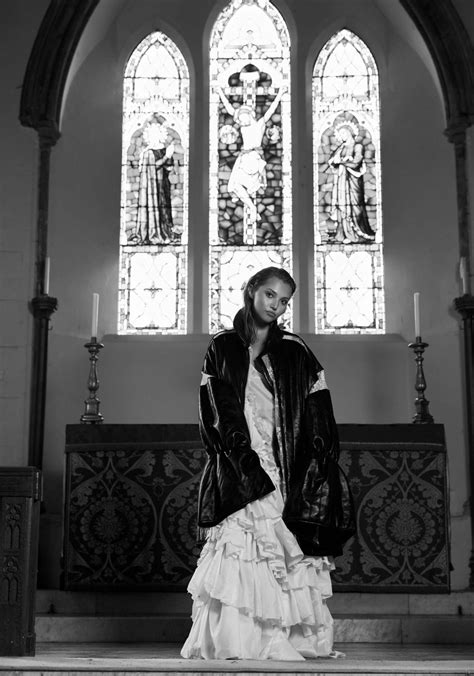 Mia Mckenna Bruce On Buzzy British Breakout How To Have Sex