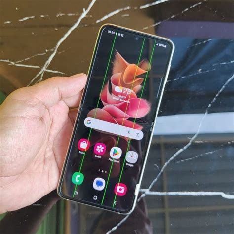 Jual Samsung Galaxy Z Flip Ram Second Seken Normal Mulus Shopee Indonesia