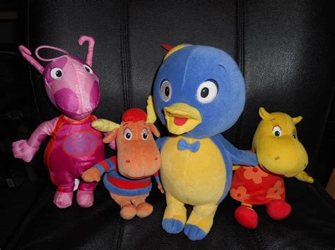 The Backyardigans Pablo Tyrone Tasha And Uniqua Stuffed Dolls One Is Bath