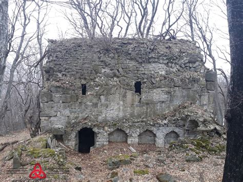 ვარჯაანის შუა საუკუნეების დარბაზულ ეკლესია სოფ გუდალეთი კასპი შიდა ქართლი საქართველო