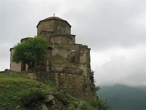 1 300 Jvari Monastery Foto Foto Stok Potret And Gambar Bebas Royalti Istock