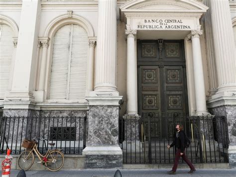 En Medio De Otra Suba Del Dólar Alberto Fernández Se Reunió Con El