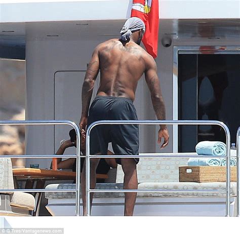 Cleveland Cavaliers Lebron James Joins Chris Paul And Dwyane Wade For