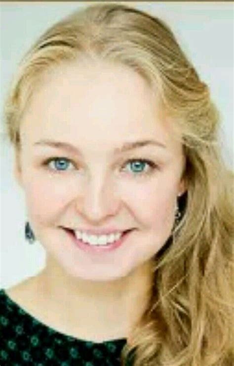 ЕЛЕНА ШИЛОВА (II)