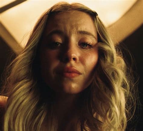 Crying Cassie In 2025 Bride Hair Piece Euphoria Black Pink Dance Practice