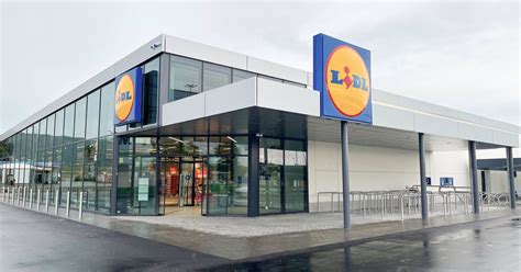 Lidl A La Conquista De España 230 Millones 20 Tiendas Y Mil Empleos