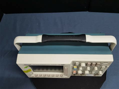 Máy Hiện Sóng Oscilloscope Tektronix Tds3052b Nubicom
