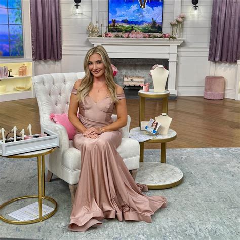 Jewel School With Susan And Katy Class Is In Session Join Susan And