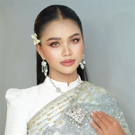 បទ ដាក់ទុនស្នេហ៍អូន ច្រៀង ឡើងវិញ ដោយ [ លោក ខា ខាវ ] ខុសឆ្គង យ៉ាងណា សូមខន្តី អភ័យទោស