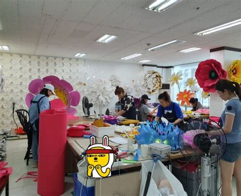 초대형꽃 정규과정 Led꽃 강좌 수업 수강생 Obs 벽장식 포토존제작 디자인센스 종이꽃 조명숙플라워 서민갑부 에바폼꽃 Mbc 오늘저녁 페이퍼플라워 Sbs 아침 열혈장인