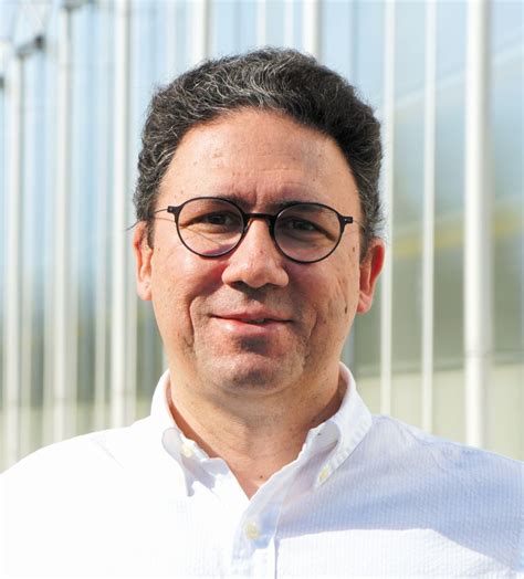 Gursel Karacor Greenhouse Grower