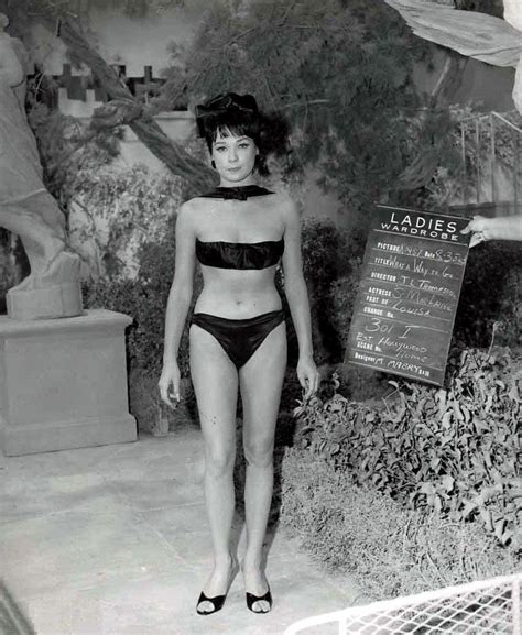 Shirley Maclaine Verified Fn Estrela De Cinema Fotos Antigas Atrizes