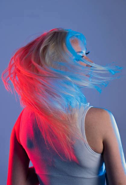 660 Platinum Blonde Hair Foto Stok Potret And Gambar Bebas Royalti Istock