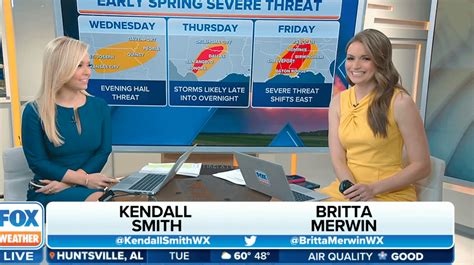 Kendall Smith And Britta Merwin Rcurvynewswomen