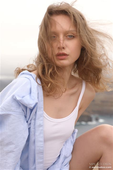 Clarice In Postcard From Madeira By Mpl Studios Erotic Beauties