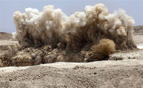 У столиці пролунали вибухи під час тривоги причина Вечірній Київ