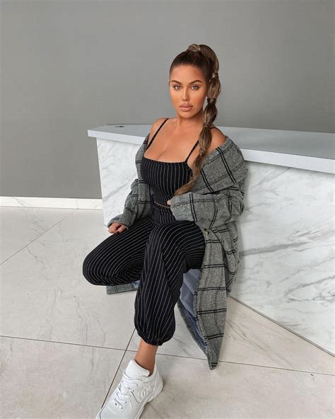 Anna Vakili 🧿 آنا وکیلی On Instagram Boohoo 💋 Ad ” Outfits Fashion Dress