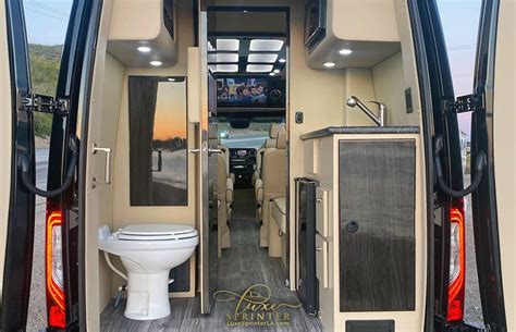 Our Fleet 8 Passenger Sprinter Van Luxe Sprinter Van La
