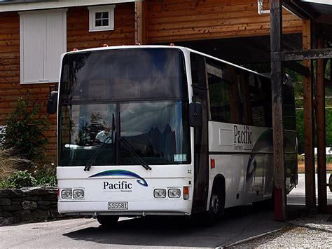 무료 이미지 남자 수송 대중 교통 볼보 버스를 평화로운 길 투어 코치 Pacifictourwaysltd 육상