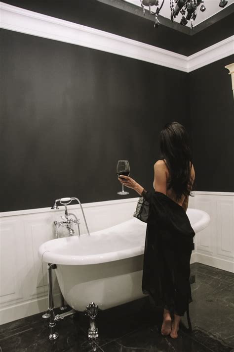 Фото в ванной Фотосессия Идеи для фото Будуарная фотография