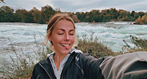I Got Wet At The Falls 💦💦 R Redheadbeauties