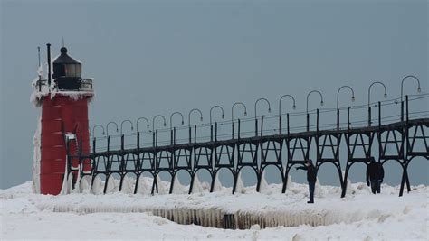 Winter Keeping Its Icy Grip Around The World Us