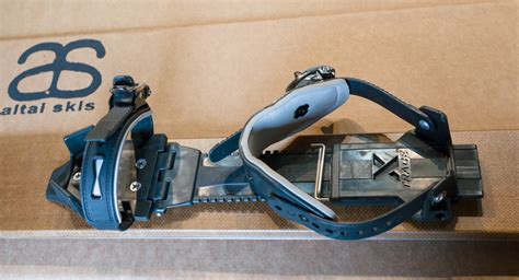 Universal Pivot Binding Xl Altai Skis Us Store