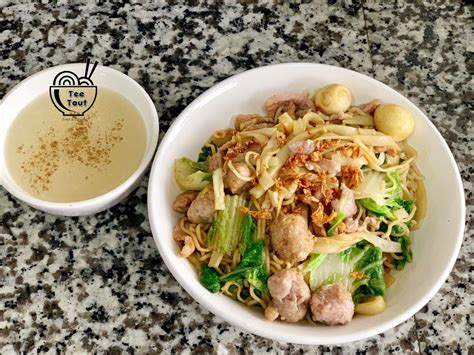 Tee Tout တီးတောက် ကြေးအိုး၊ အအေး နှင့် စားဖွယ်စုံ ဝက်ဆန်ပြားဂျုံအရောကြေးအိုးဆီချက် ပွဲကြီး