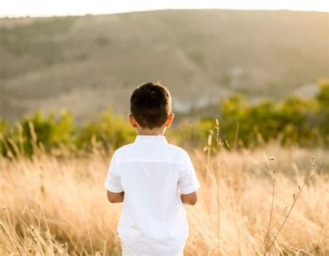 Back Boy Facing Stock Illustrations 241 Back Boy Facing Stock