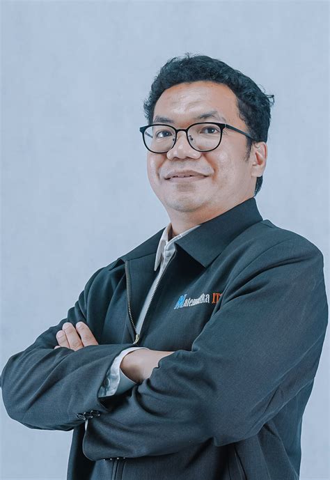 Muhammad Yusuf Hakim Widianto S Si M Si M Sc Ph D Departemen Matematika