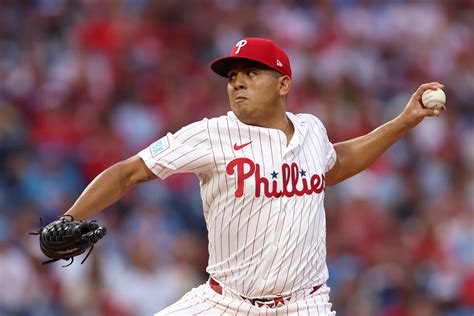 Red Sox Strengthen Rotation With Ranger Suárez Signing Easysportz