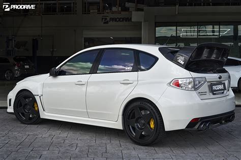 Subaru Wrx Sti ล้อ Fifteen52 Wheel ชุดเบรค Brembo Prodrive Thailand