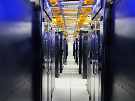 开年看一线丨算力订单激增 华中规模最大智算中心迎来“开门红” 凤凰网