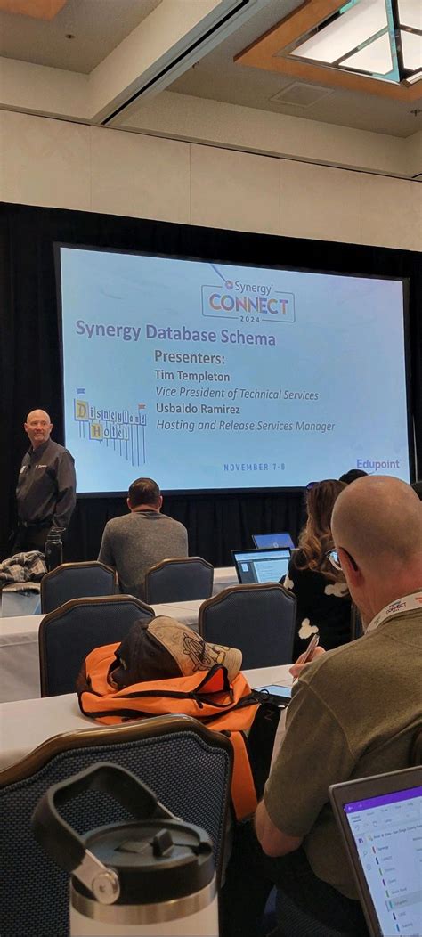 Edupoint Victor Hugo Solis