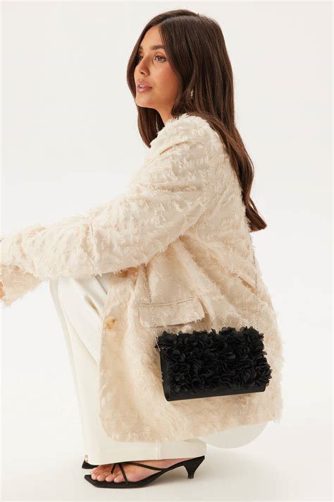 Bubbleroom 3d Floral Clutch Accessories Black