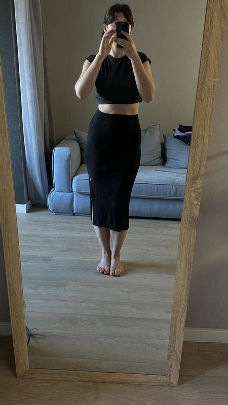 Трикотажна міді спідниця — ціна 800 грн у каталозі Міді спідниці Купити жіночі речі за доступною