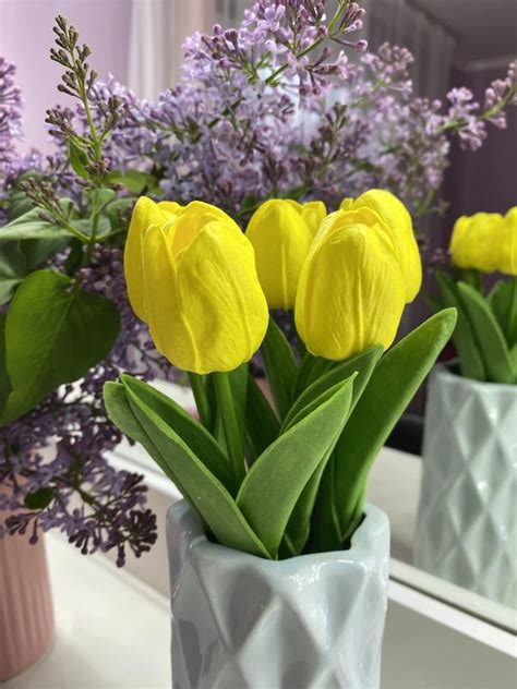 Тюльпан штучний — ціна 25 грн у каталозі Штучні квіти Купити товари для