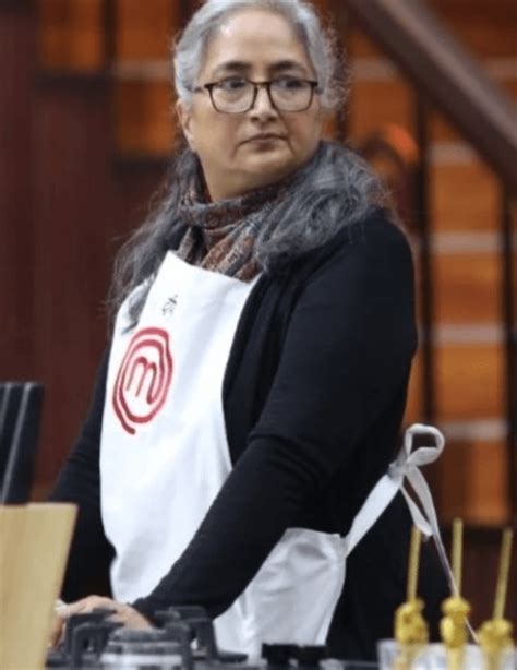 Deepa Chauhan Biography Masterchef India 2023 Age Career Husband