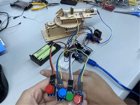 Electronic Circuit Design And Microcontroller Systems Applied