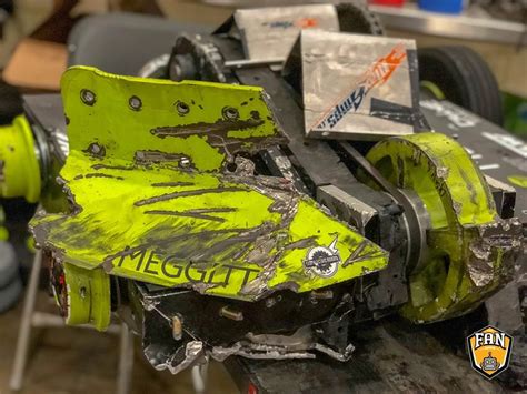 Whiplash V Tombstone Aftermath Battlebots