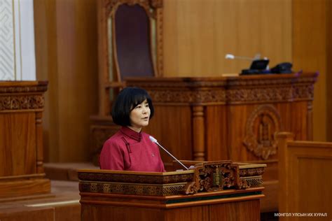 “Эрдэнэс Тавантолгой” ХК ийн хувьцааны талаар авах арга хэмжээний тухай тогтоолын төслийг