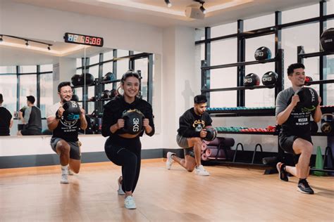 5 Benefits Of Group Fitness Classes Golds Gym