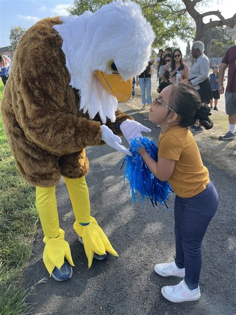 Eastlake Elementary School Our Eagles Soar