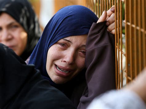 Israel Kills 32 Palestinians Waiting For Food At Us Backed Gaza Aid