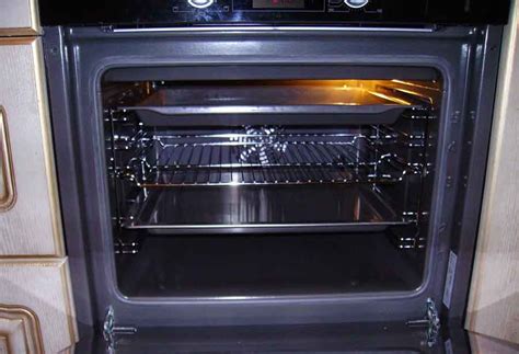 Электродуховка Bosch HBG 23B460R. » Этюд на заданную тему