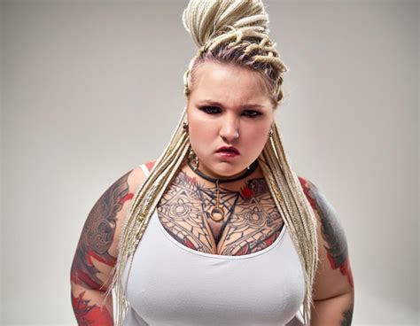 Premium Photo Modern Art Studio Portrait With Geometric Patterns And Body Paint For Gender