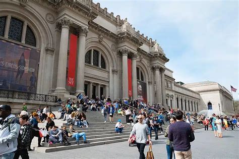 Metropolitan Museum Of Art Makes Over 492000 Images Available Online