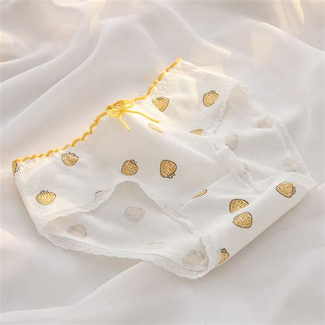 Badu Bg M Xl Дамско памучно бельо Сладки слипове на цветя за момичета Безшевни гащи със средна